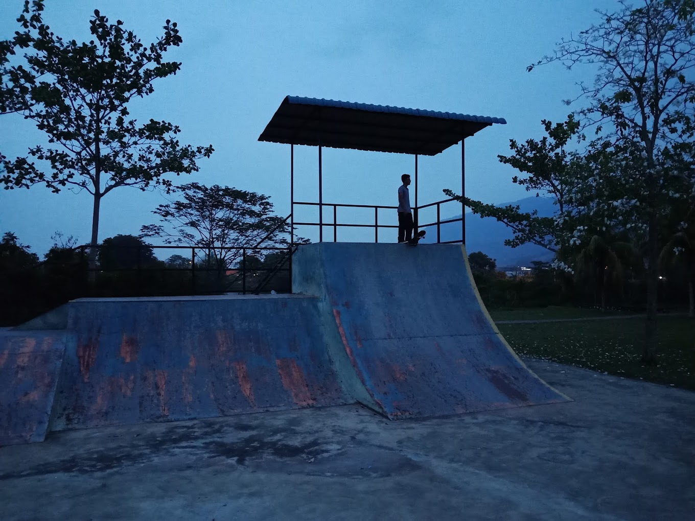 Rakan Muda Complex Kampar - Surfsk8 - Surfskate Community in Malaysia